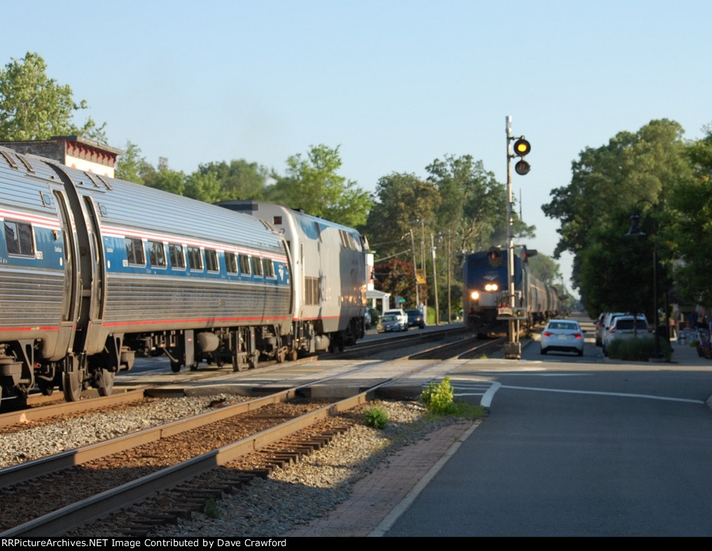 Northeast Regional Train 125 and Palmetto Train 90 Meet